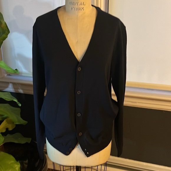 Hugo Boss | Sweaters | Hugo Boss Finest Italian Yarn Lightweight Wool ...